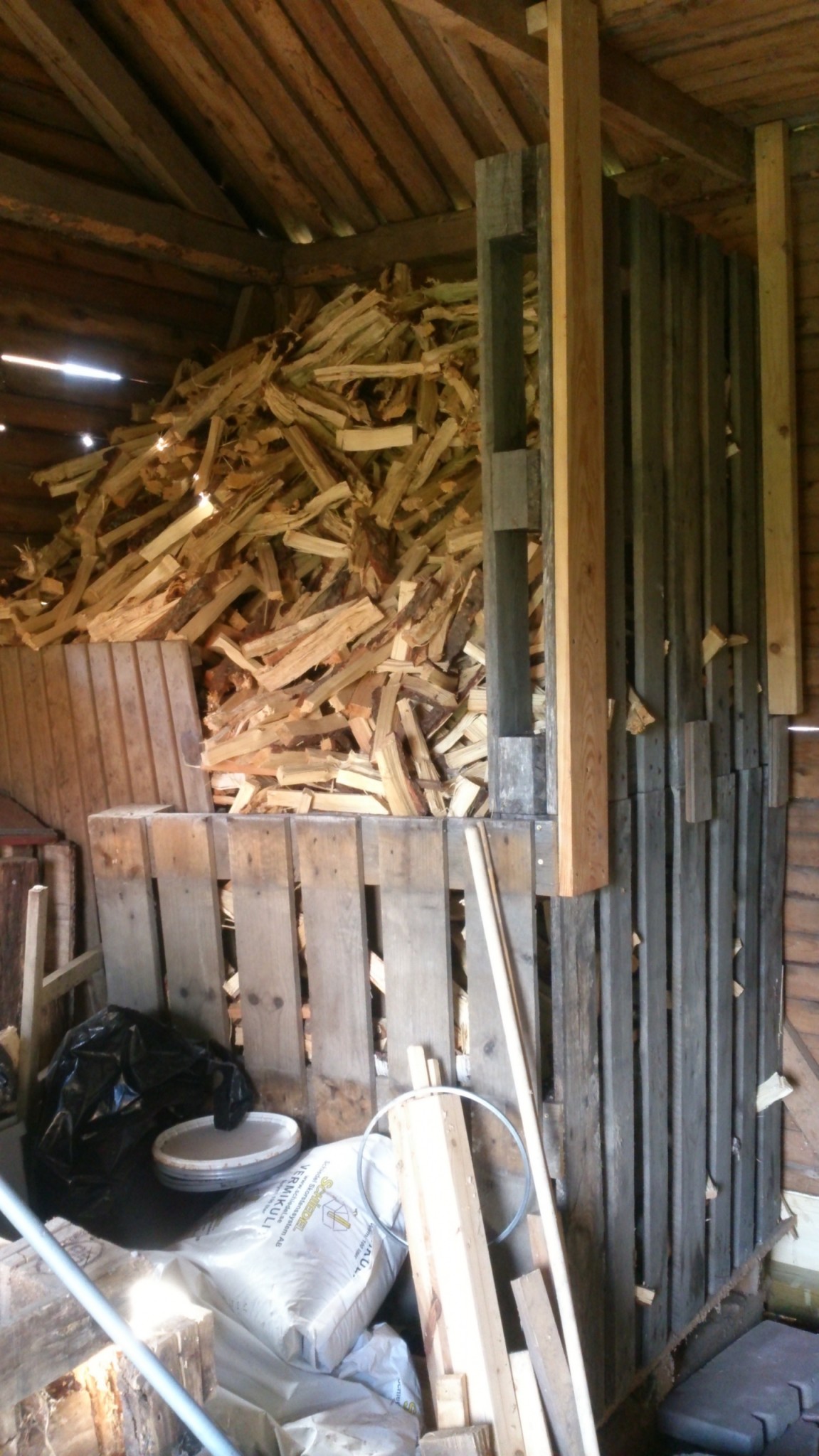 Hur mycket ved från björk? | Byggahus.se