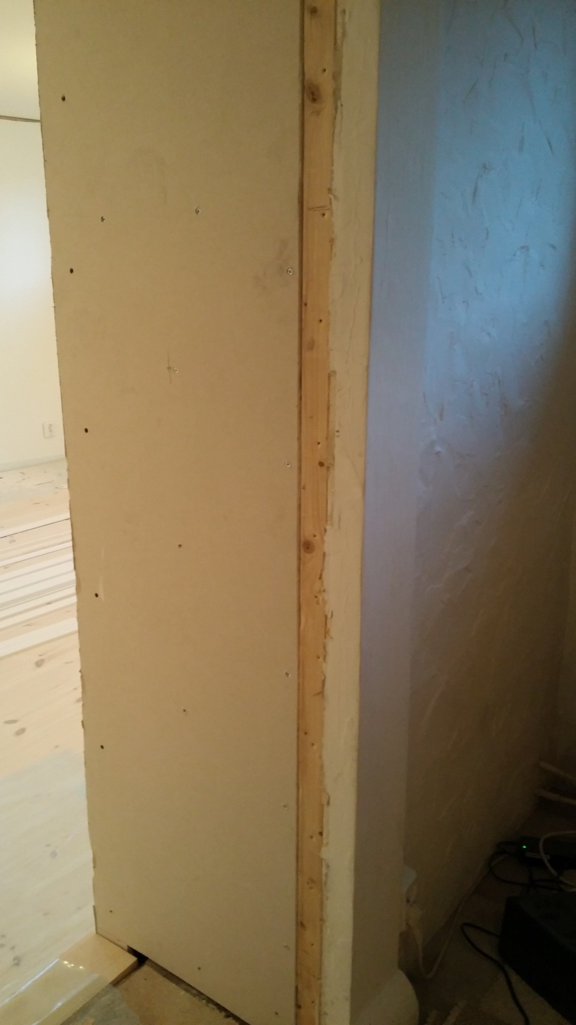 Spackla på trä och gips | Byggahus.se