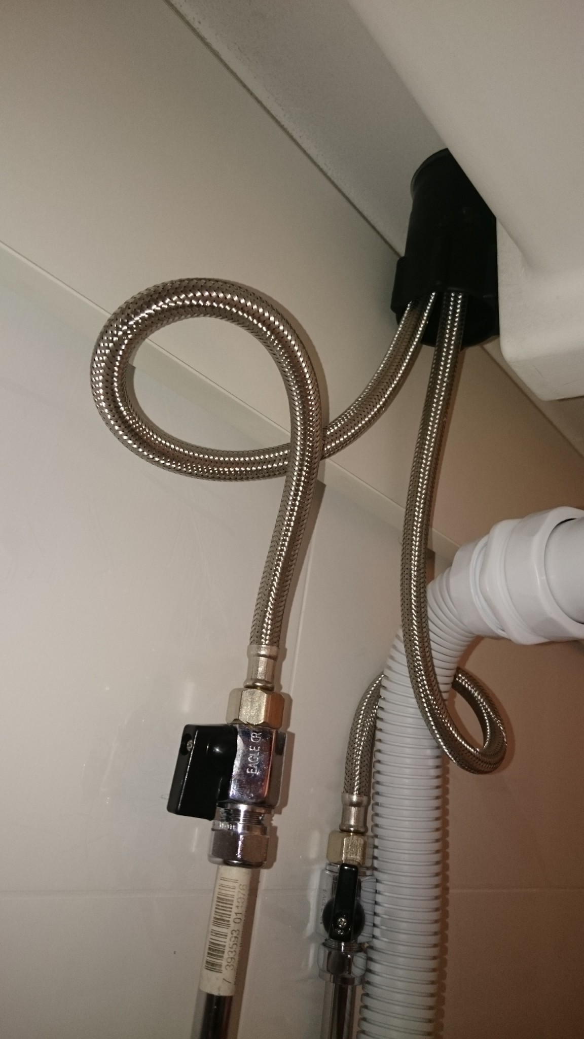 Extra tätning på plantätade soft-pex rör? | Byggahus.se