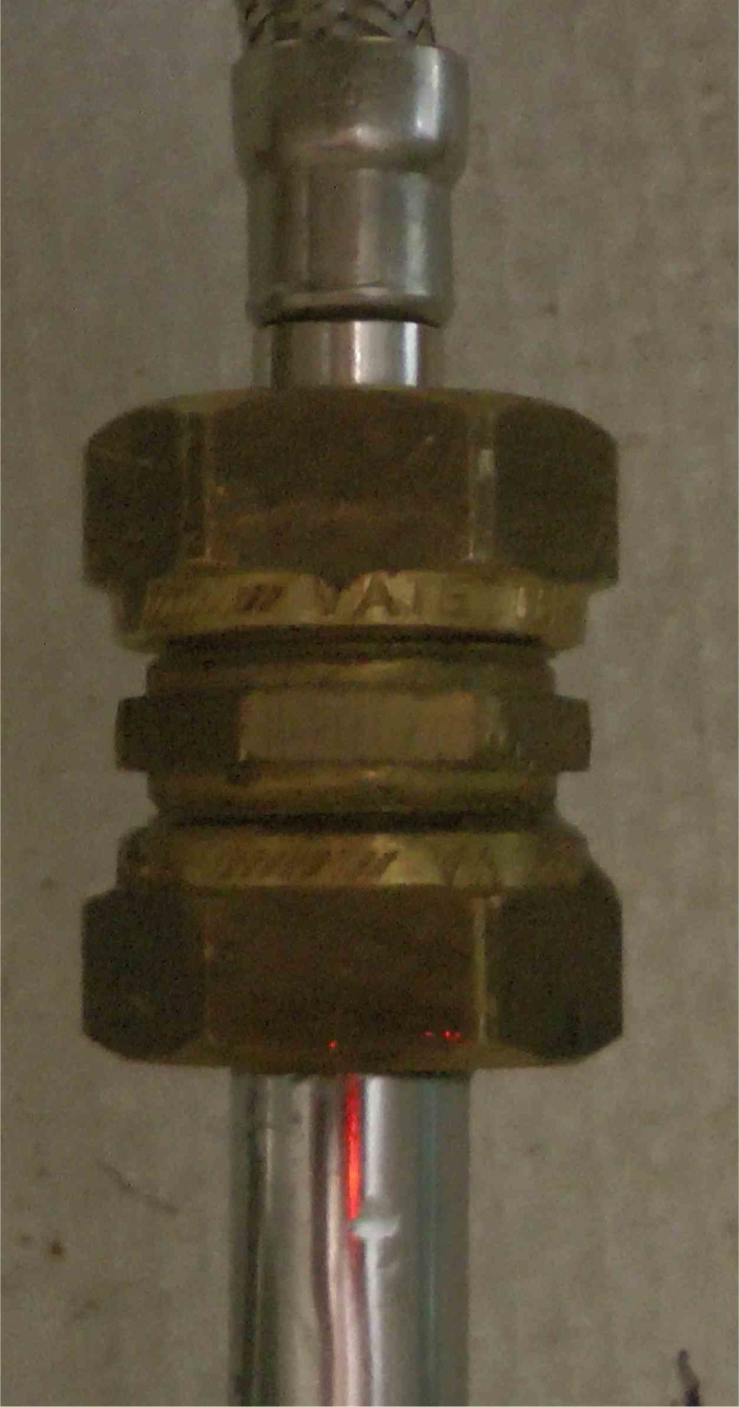 T-koppling på inkommande vatten | Byggahus.se