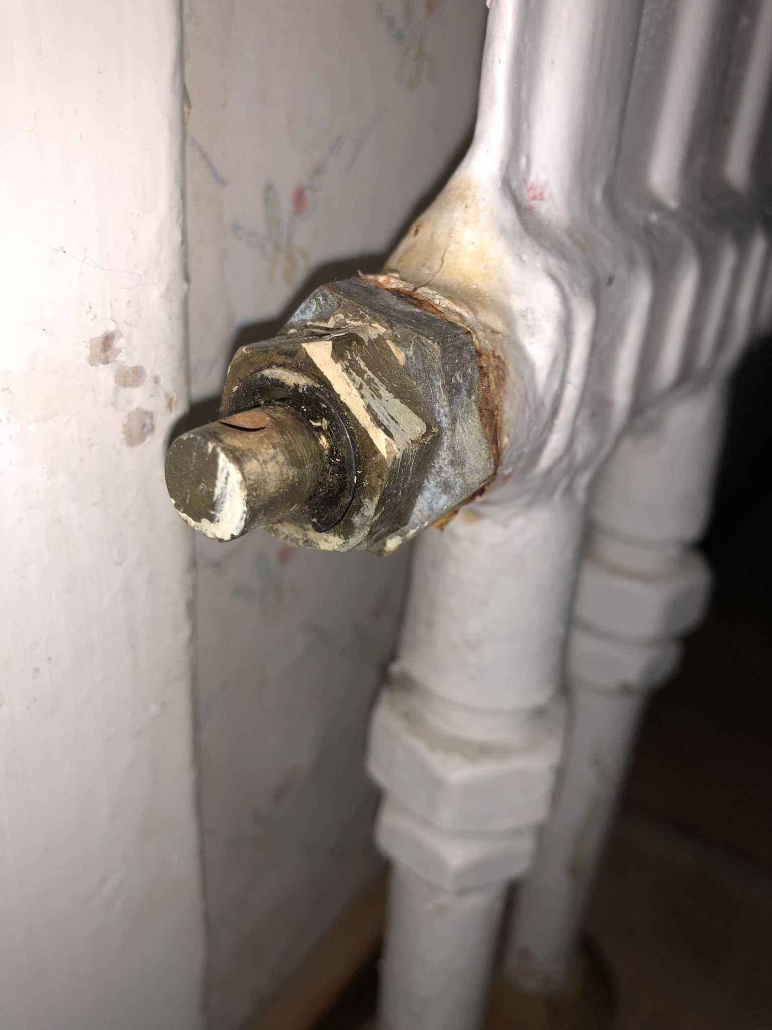 Gamla element termostater mm | Byggahus.se