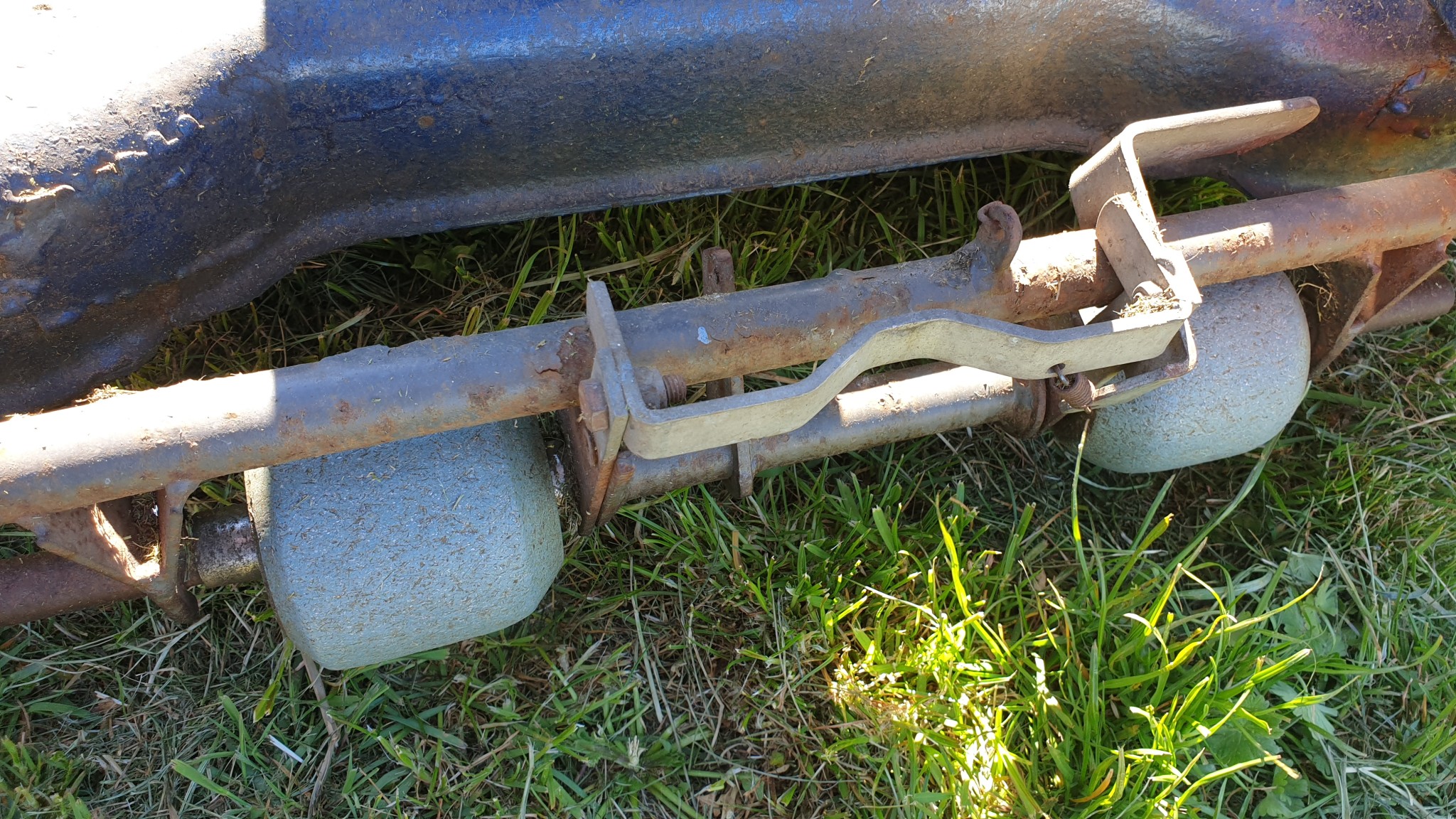 Husqvarna Rider 850 - Gammal modell. | Byggahus.se