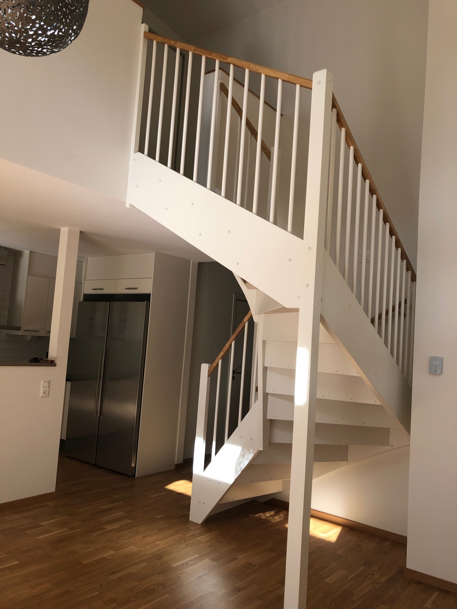 Trappa, u-modell från ATAB med eksteg, 2år | Byggahus.se