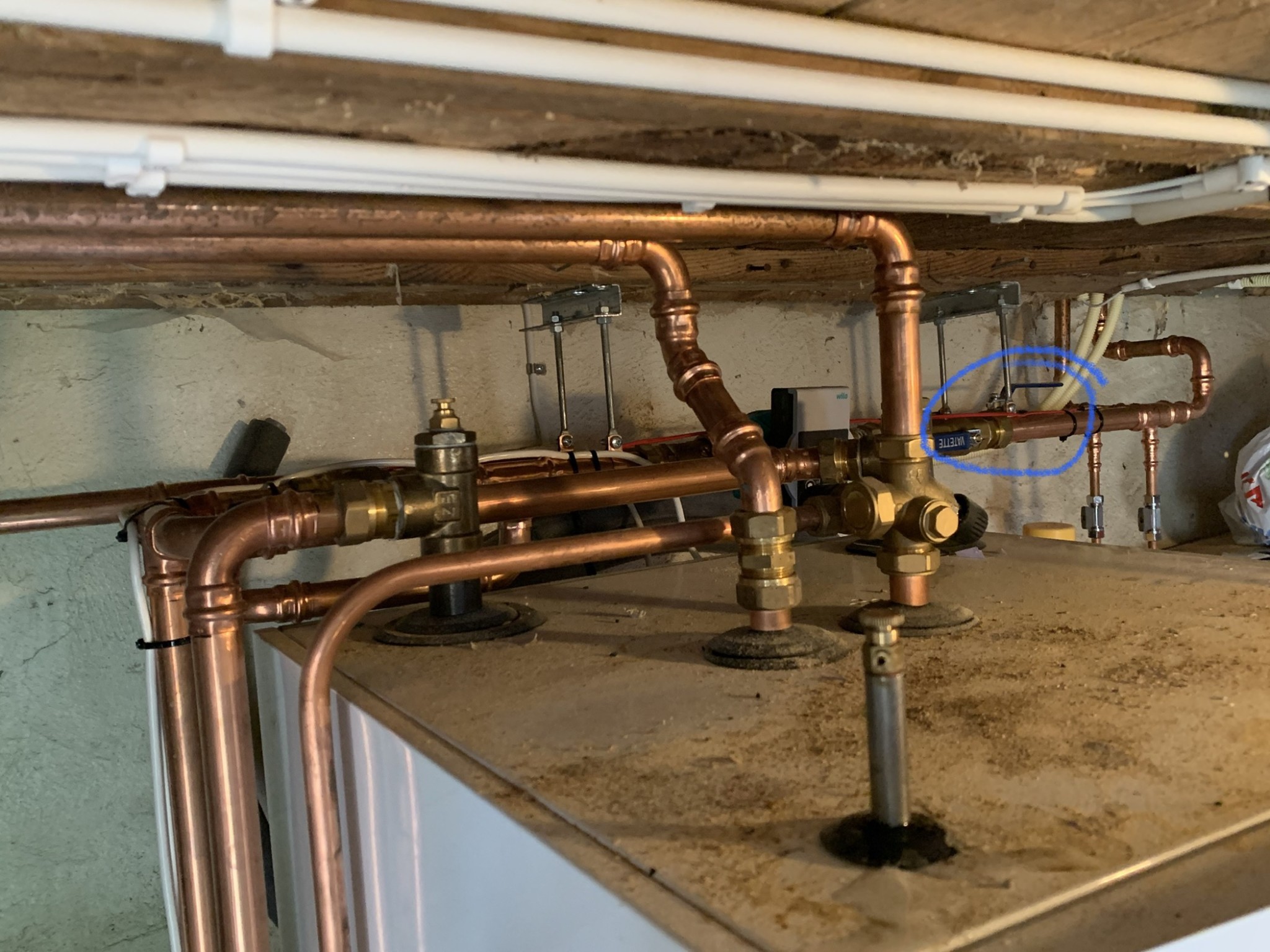 Montera ner radiatorer för renovering | Byggahus.se