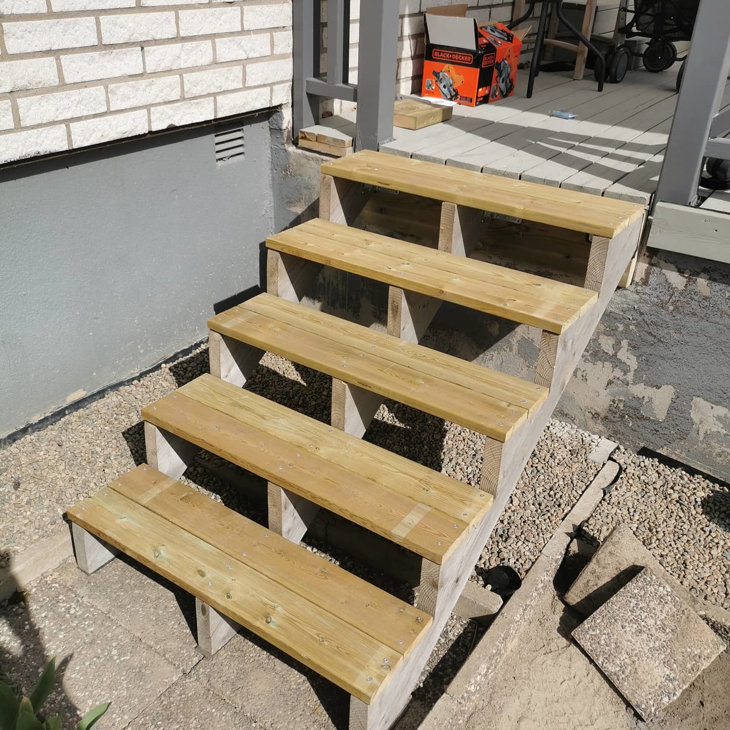 Fästa trapp ute - för när kanten... | Sida 2 | Byggahus.se