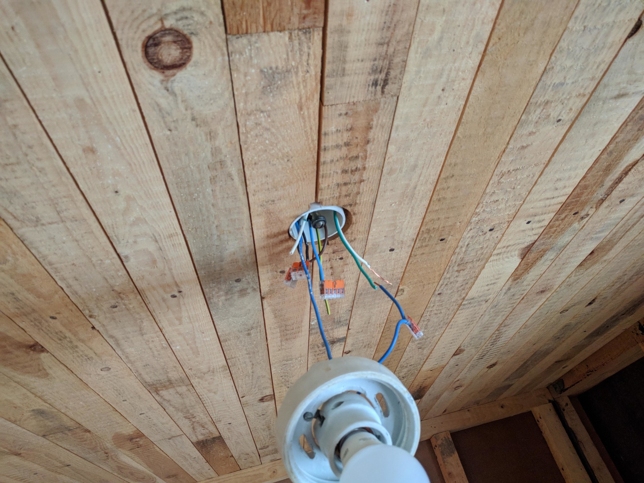 Dosa i Taket i Badrum/våtrum | Byggahus.se