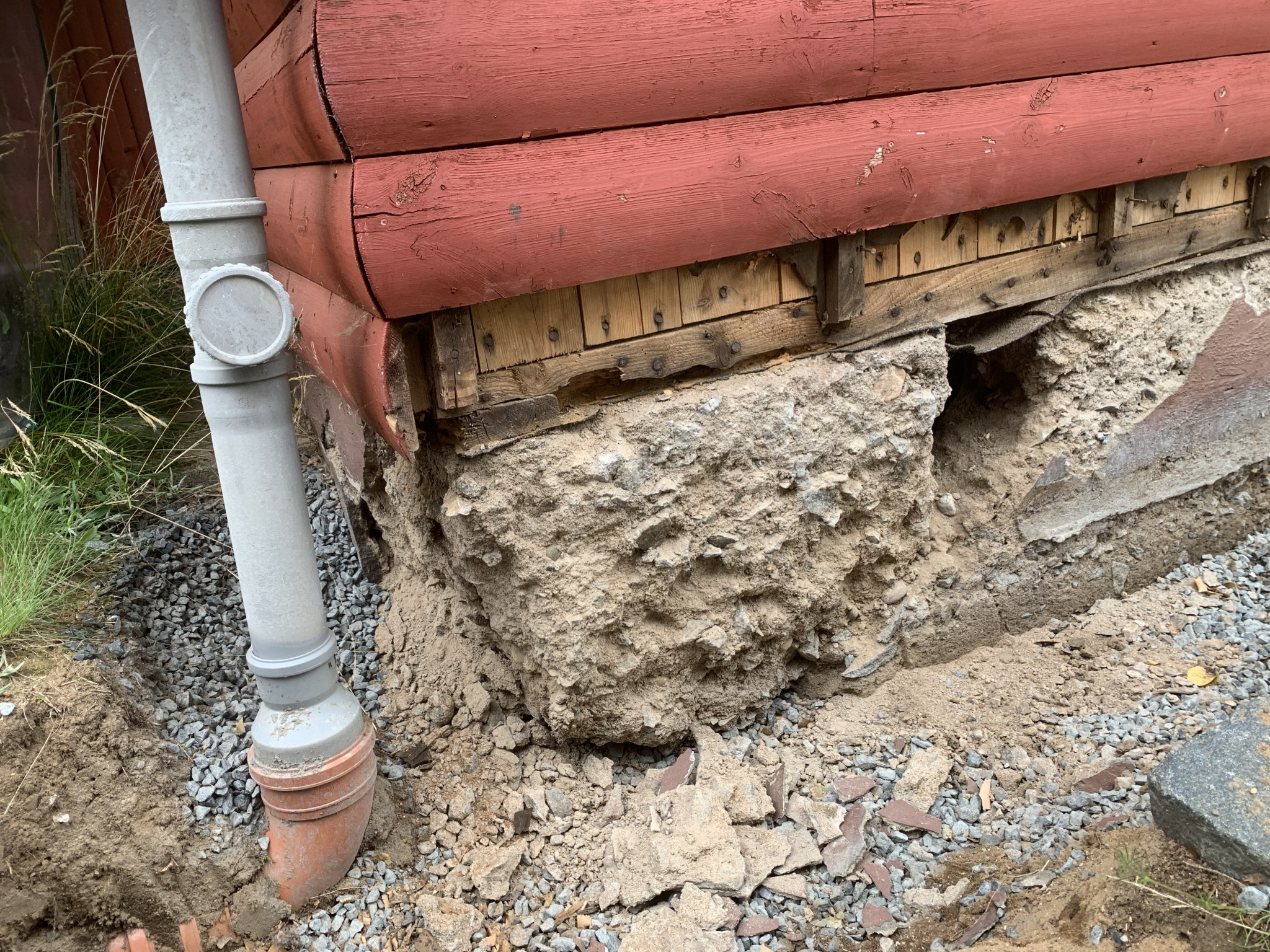 Reparera/byta porös grundmur och dålig syll | Byggahus.se