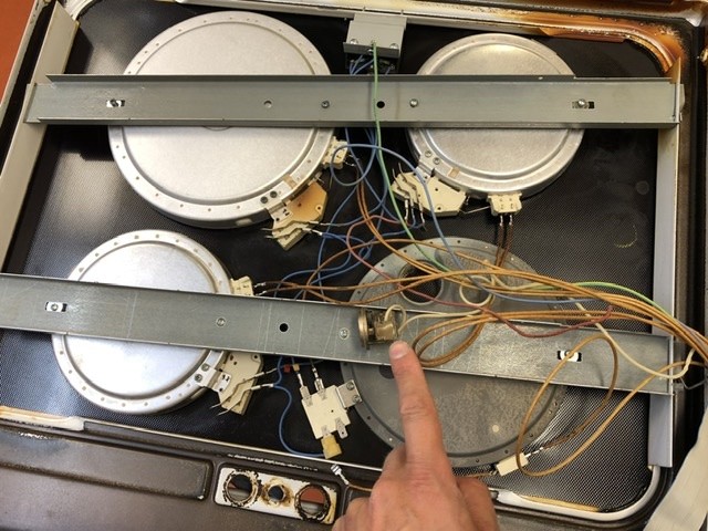 Hur koppla in ny spisplatta | Byggahus.se