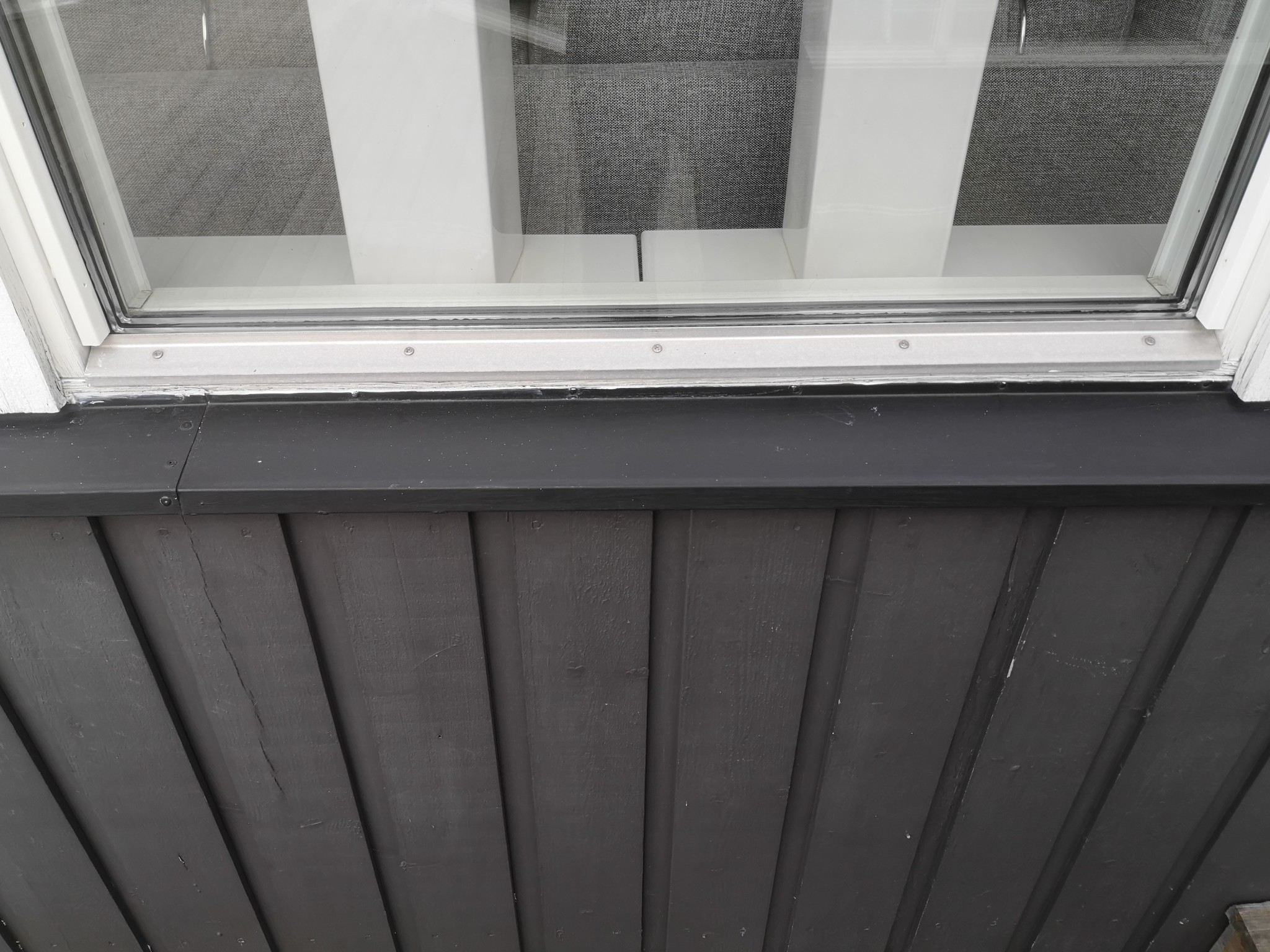 Demontera bleck på fönster | Byggahus.se