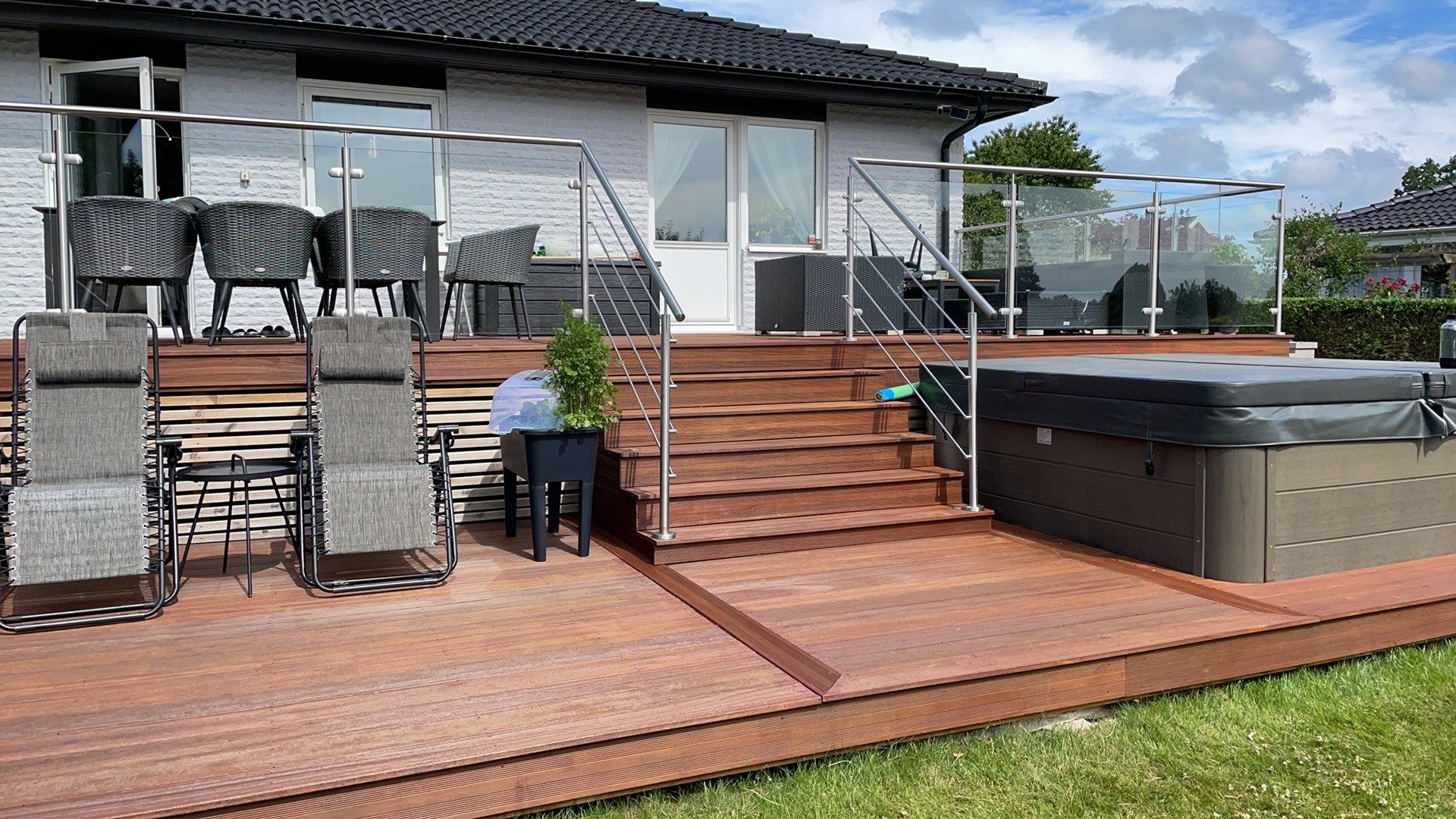 Stryker på Demidekk terrasslasyr | Byggahus.se