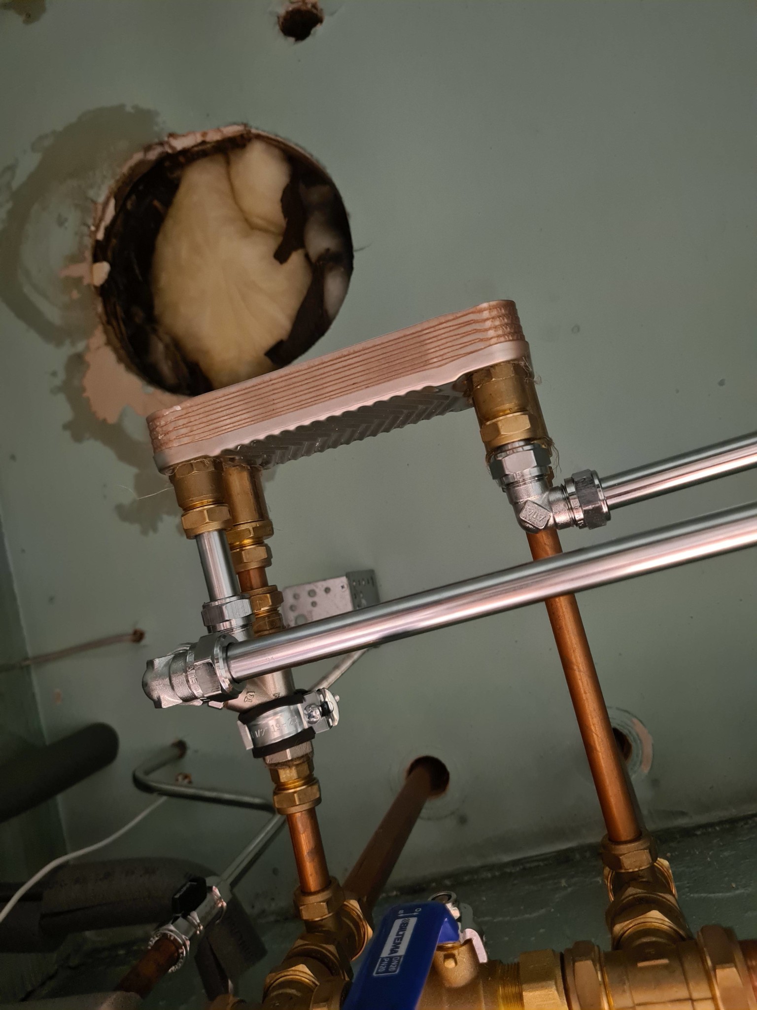 Installation av luft/vatten värmepump | Byggahus.se