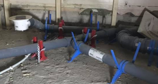 valvstöd vid gjutning av grunden | Byggahus.se