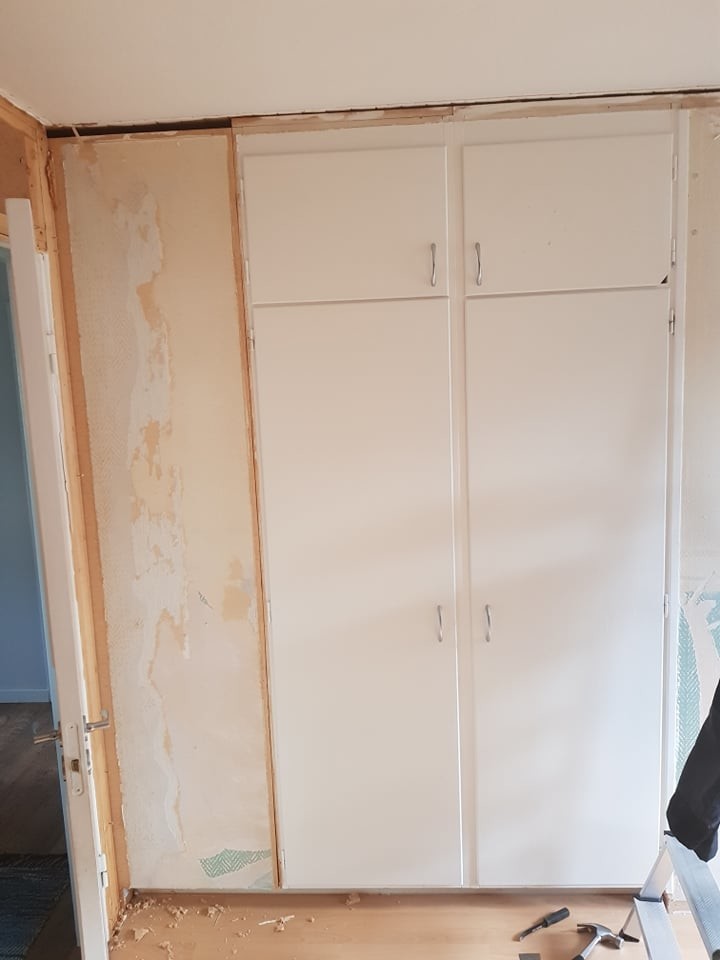 Fästa renoveringsgips på gammal tapet | Byggahus.se