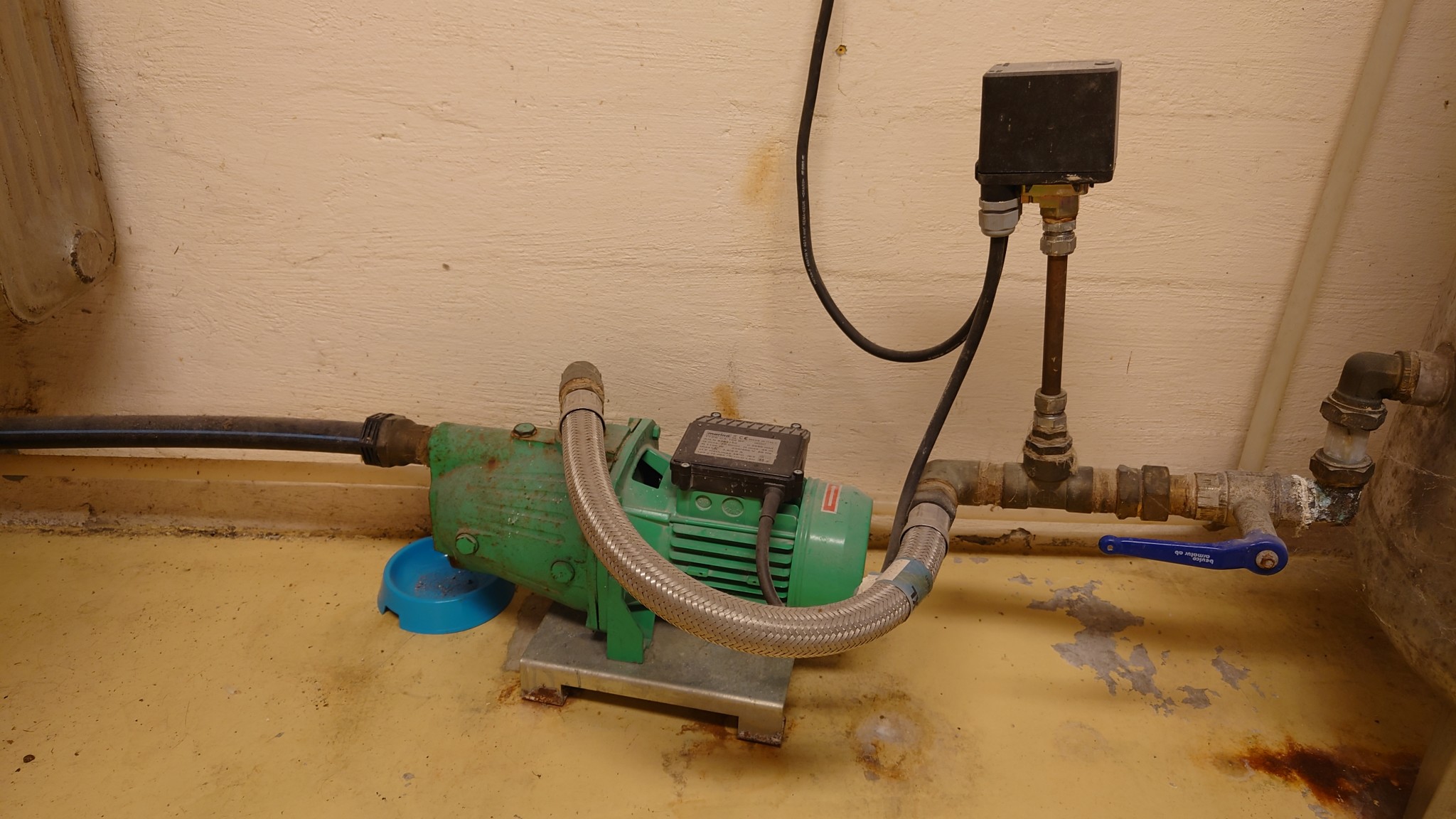 Backventil dålig. I vattenpumpen eller brunnen? | Byggahus.se