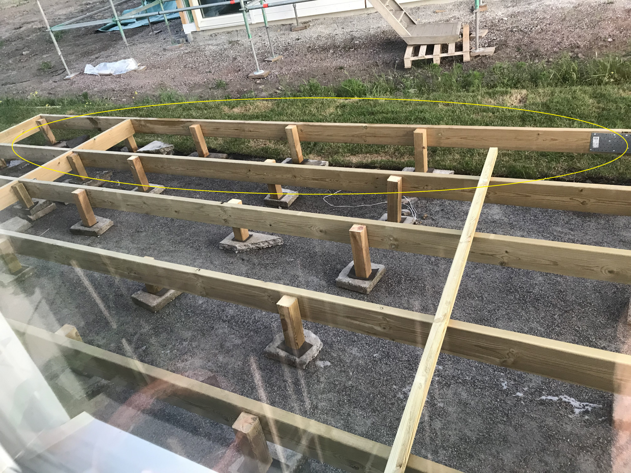 Trallgolv - plint eller platta m.m. | Byggahus.se