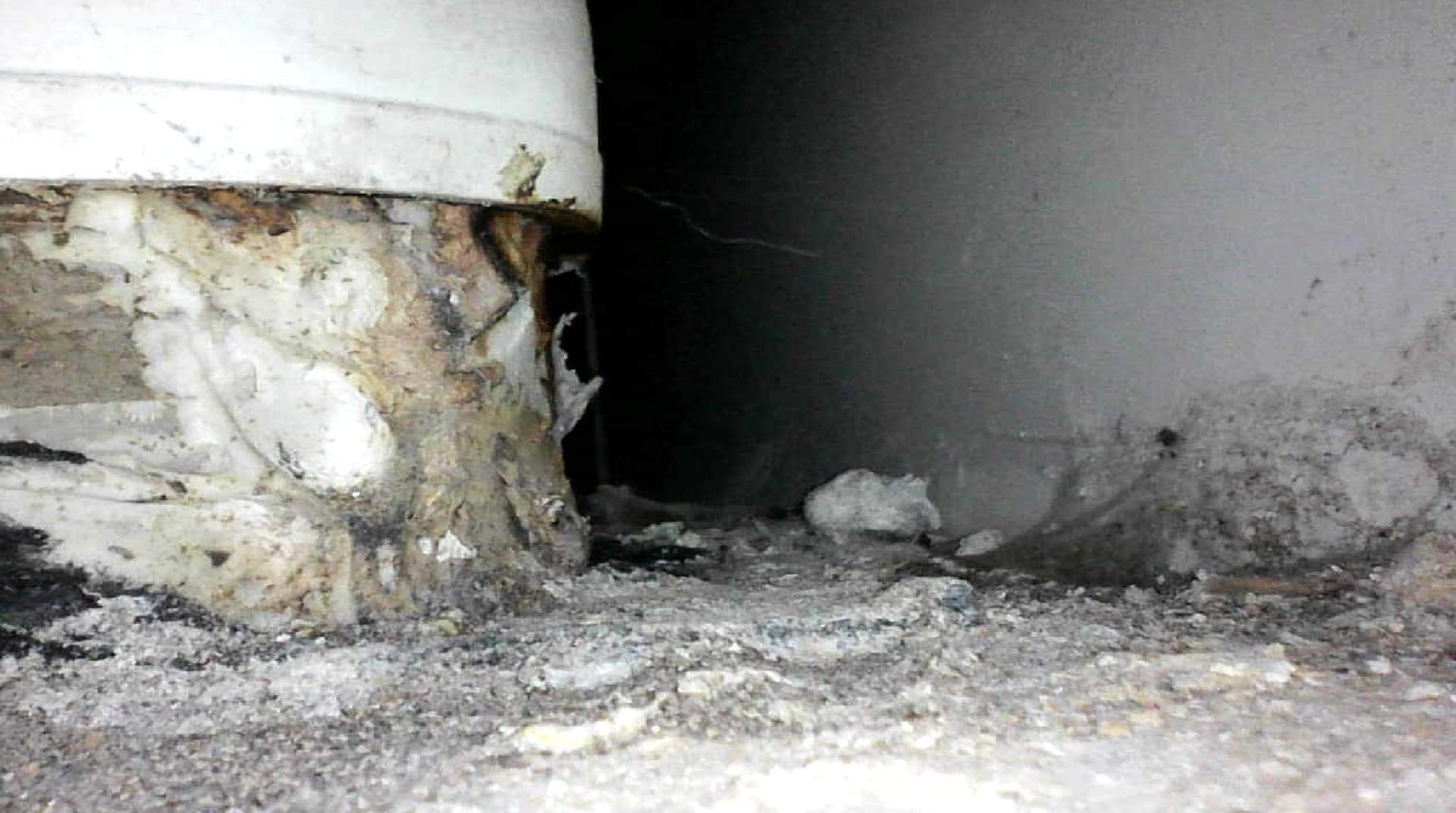 Lukt från inbyggd toalett | Byggahus.se