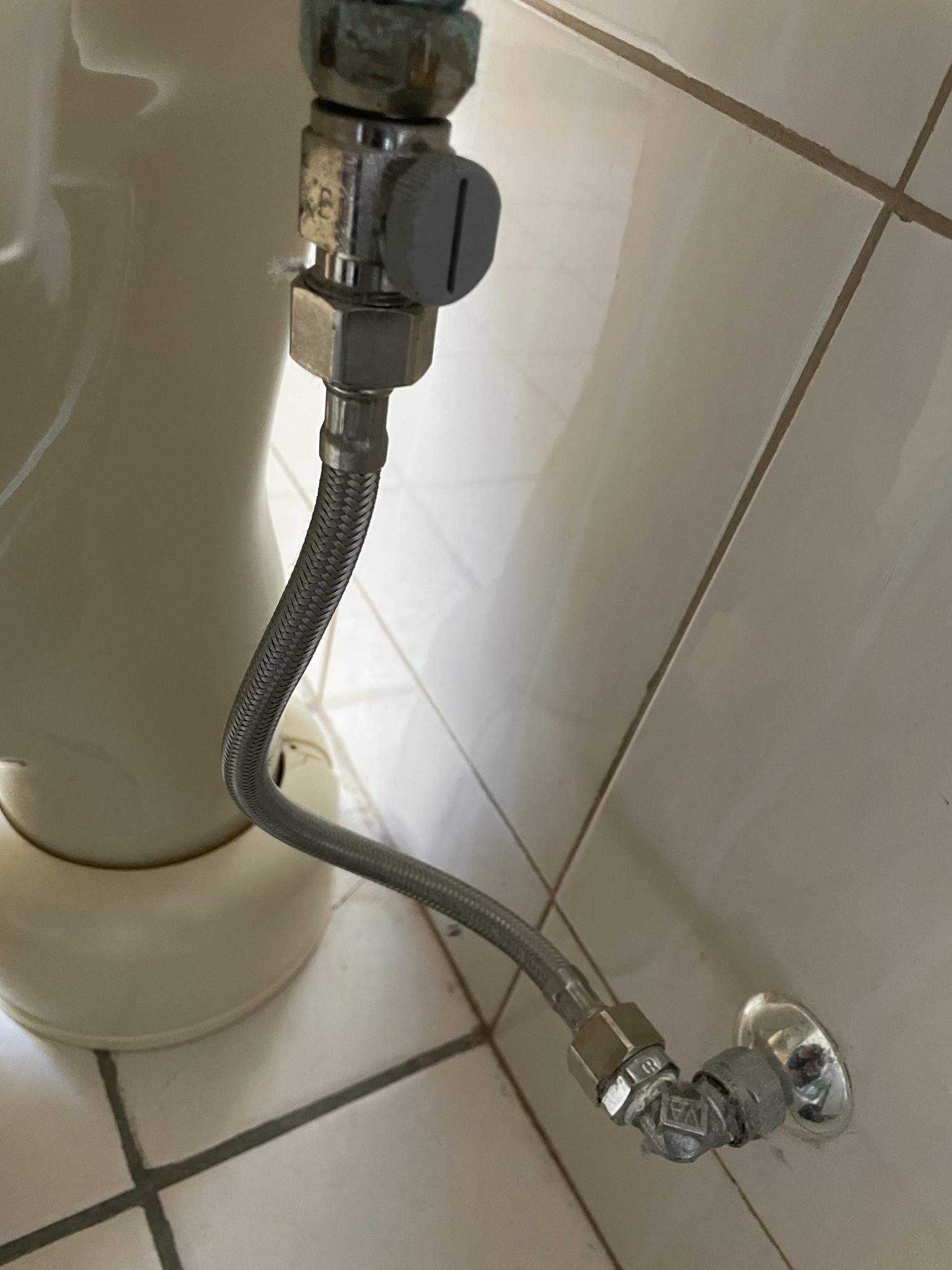 Läckande ballofix, plaströrsanslutning? | Sida 3 | Byggahus.se