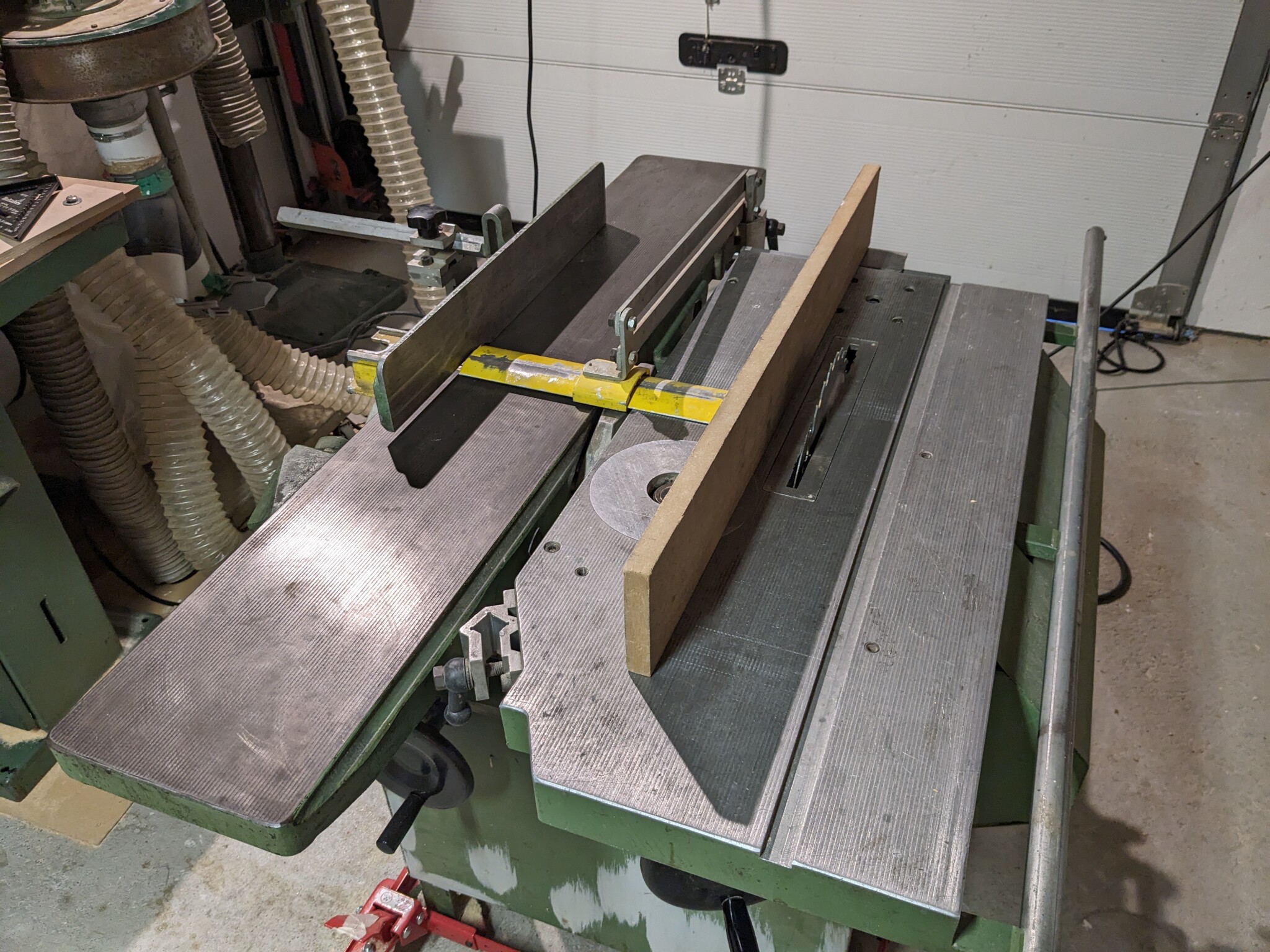 Robland K210 kombisnickerimaskin i Vallentuna | Byggahus.se