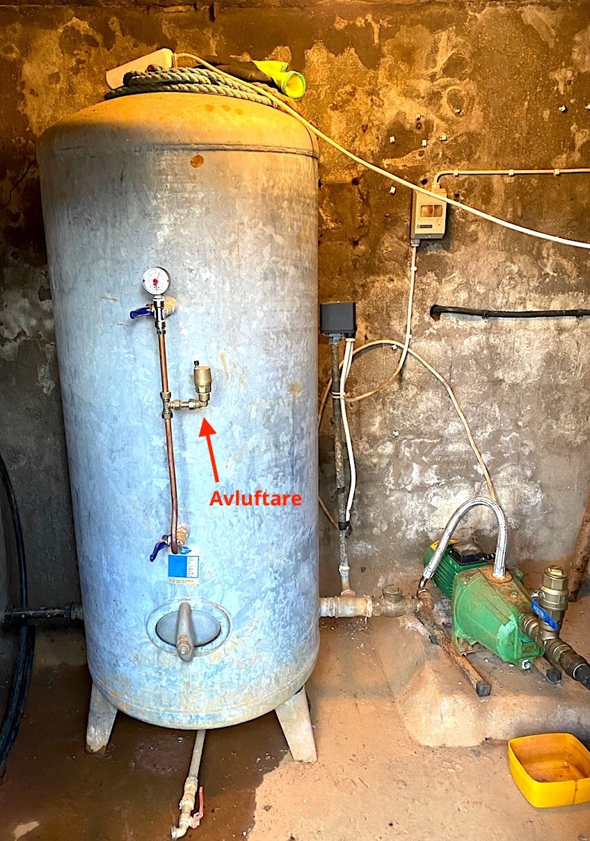 Avluftningsventil på hydrofor | Byggahus.se