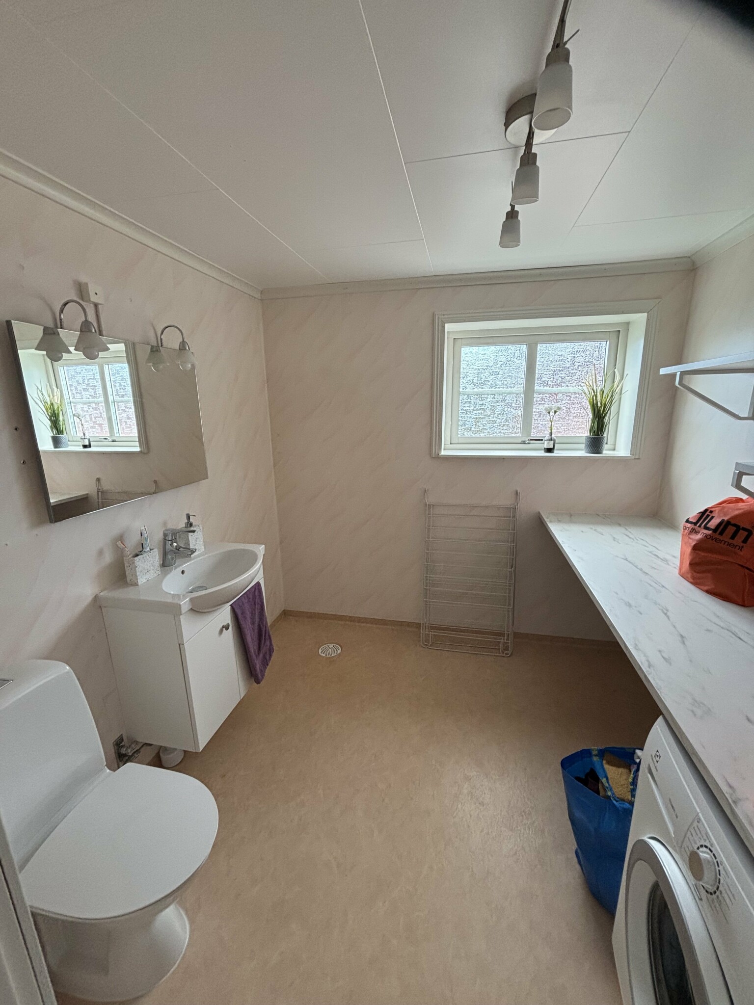 Renovera badrum med våtrumsmatta | Byggahus.se