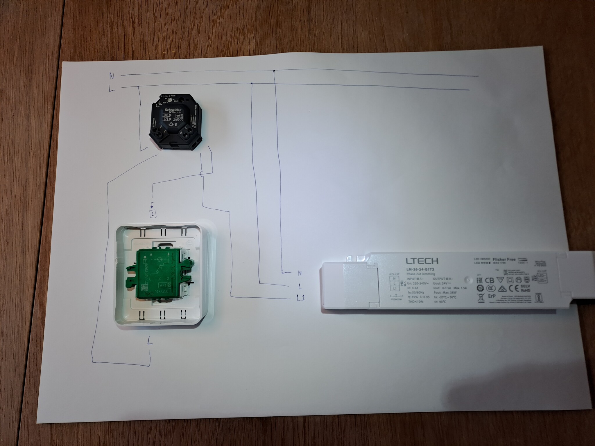 Koppla LED-list | Byggahus.se