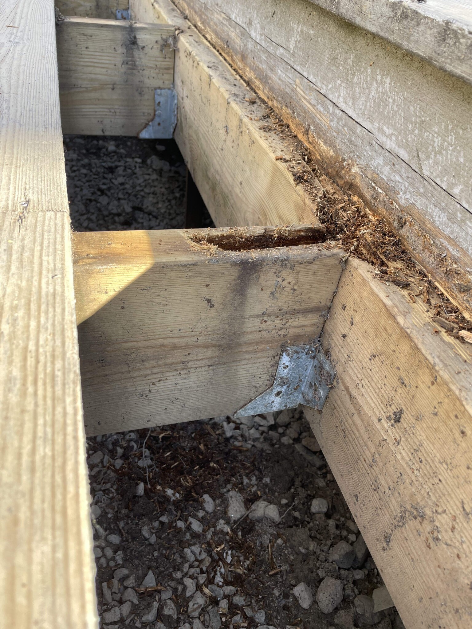 Hur fixa murken del av altanregel? | Byggahus.se