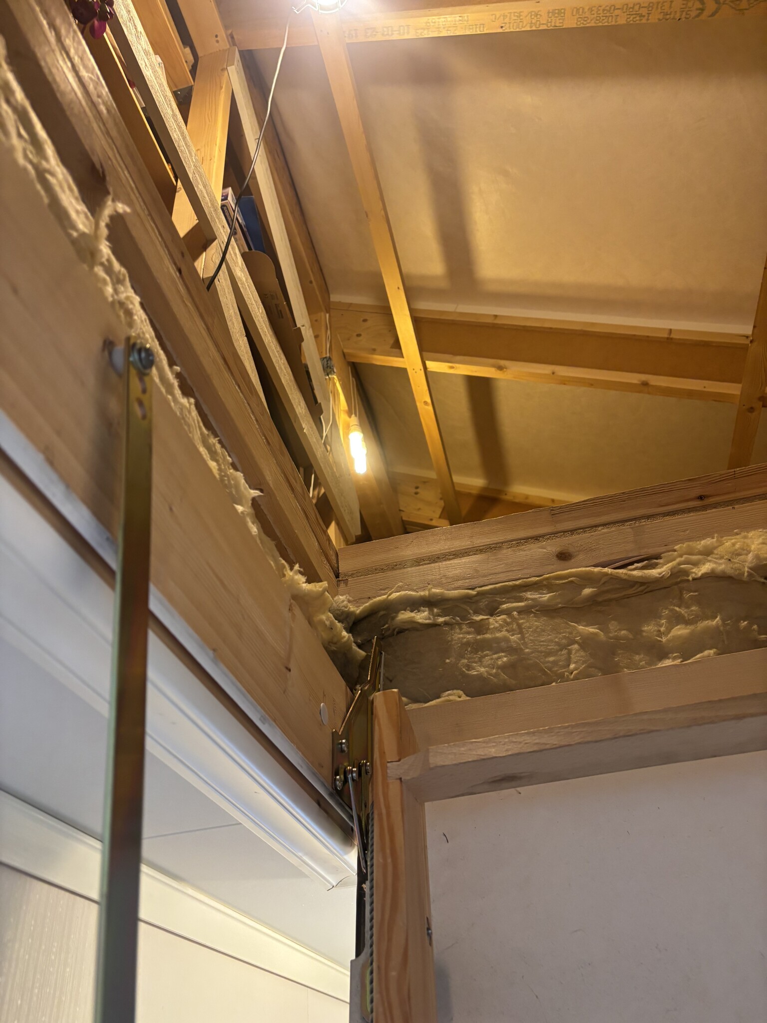 Fukt på vind relativt nytt hus. | Byggahus.se