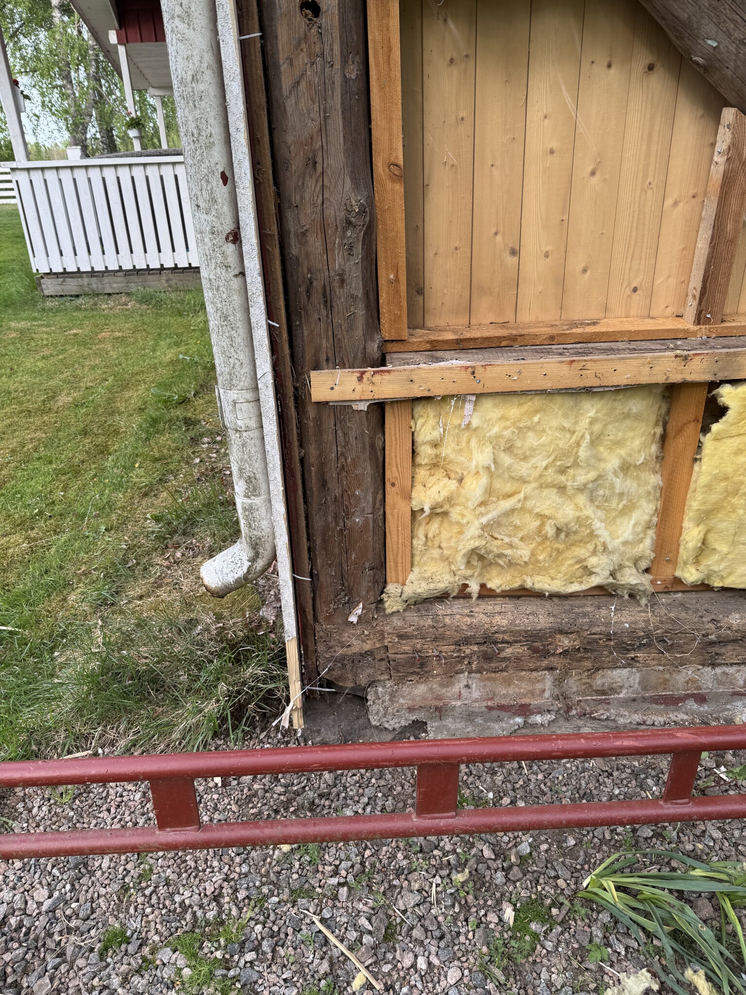 Håller på att byta syll | Byggahus.se