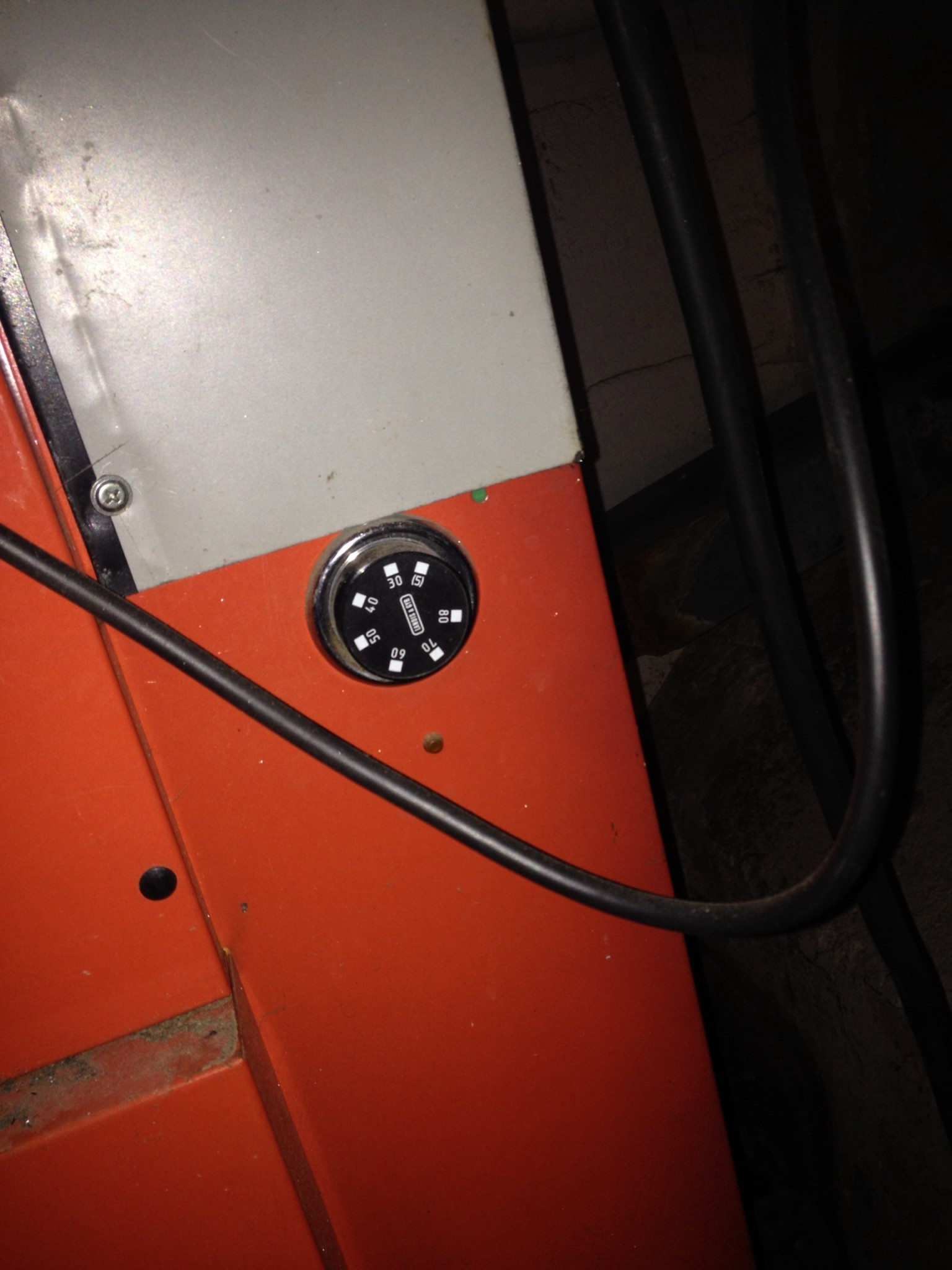 Hur skall jag få min Pelletspanna att driva lasset istället för vrmvattenberedaren? | Byggahus.se