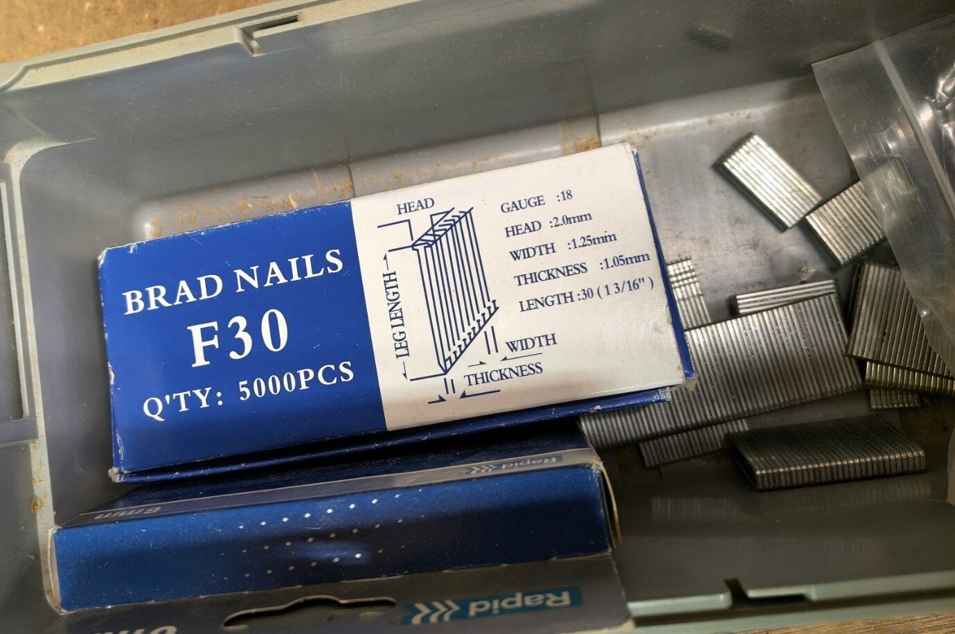 Utomhusklammer till klammerpistol tryckluft | Byggahus.se