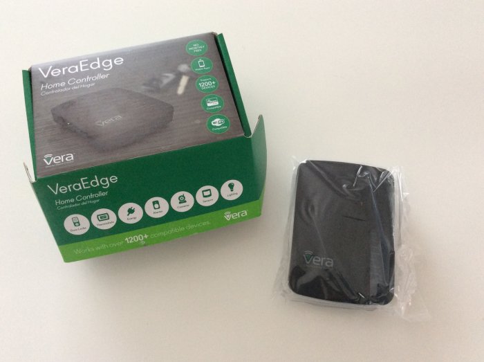 Vera Edge zwave-kontroller | Byggahus.se