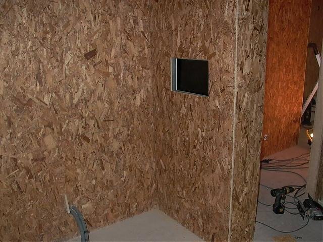 TV inbyggd i vägg (bilder) tätskikt? | Byggahus.se