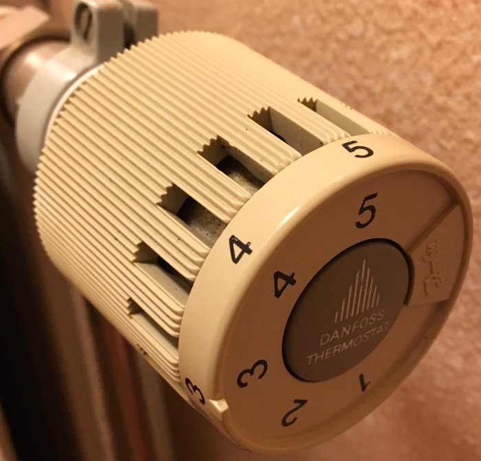 Behöver jag byta radiator termostater? | Byggahus.se