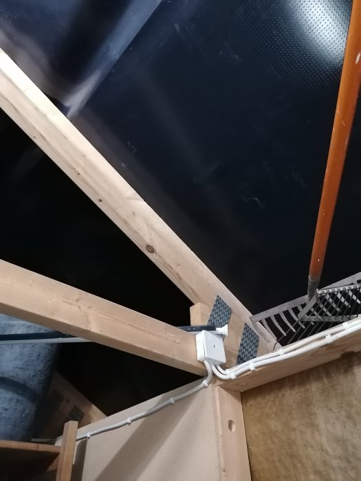 Fråga ang. isolering tak | Byggahus.se