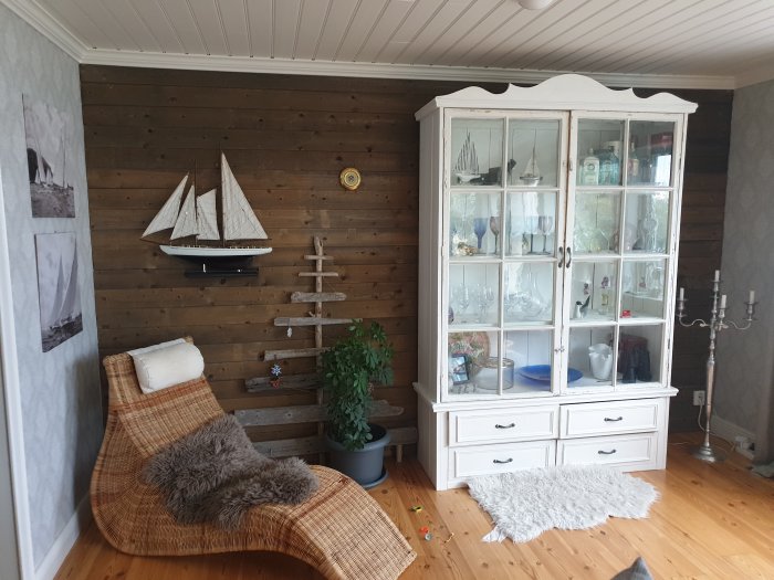 Sätta panel inomhus och flytta ellutag | Sida 2 | Byggahus.se