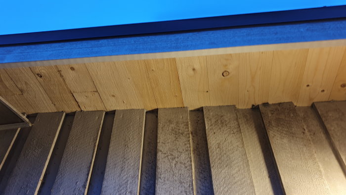 Bytt vindskivor, ska det se ut såhär? | Byggahus.se